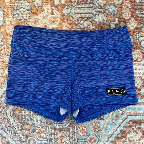 Fleo | Shorts | Fleo Mid Rise Shorts | Poshmark